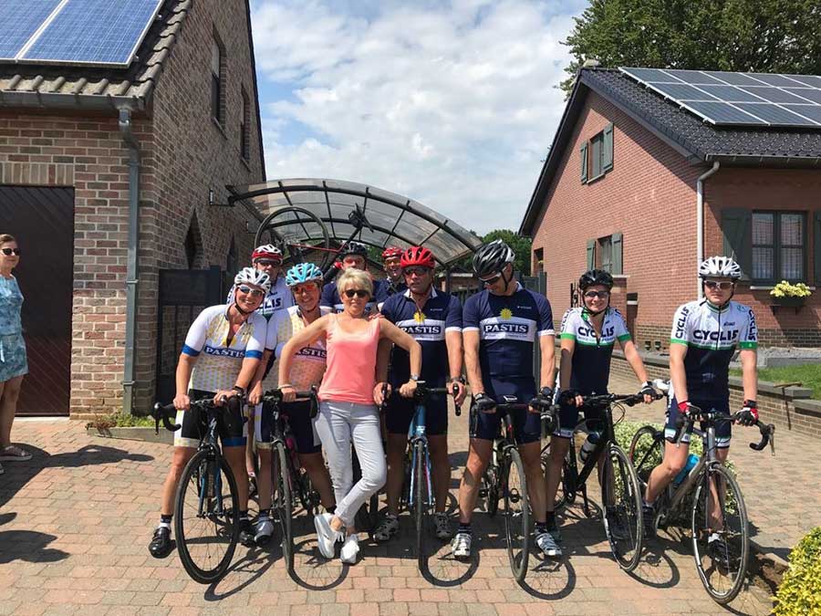 Café Pastis Geel - The place where happy people meet